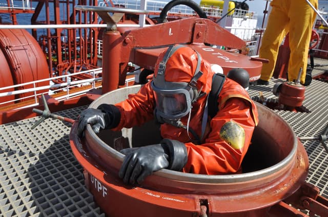Marine | Oil & Gas | Maintenance Solutions | Repair Services | AMASCO | UAE